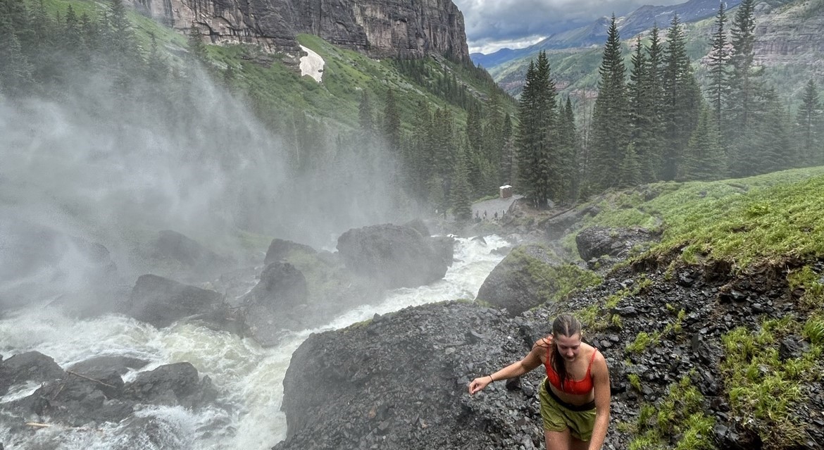 6 Must-Know Tips for Trail Running During Pregnancy – Nourished by Motion